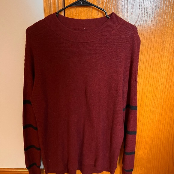 American Eagle Outfitters | Sweaters | American Eagle Sweater | Poshmark